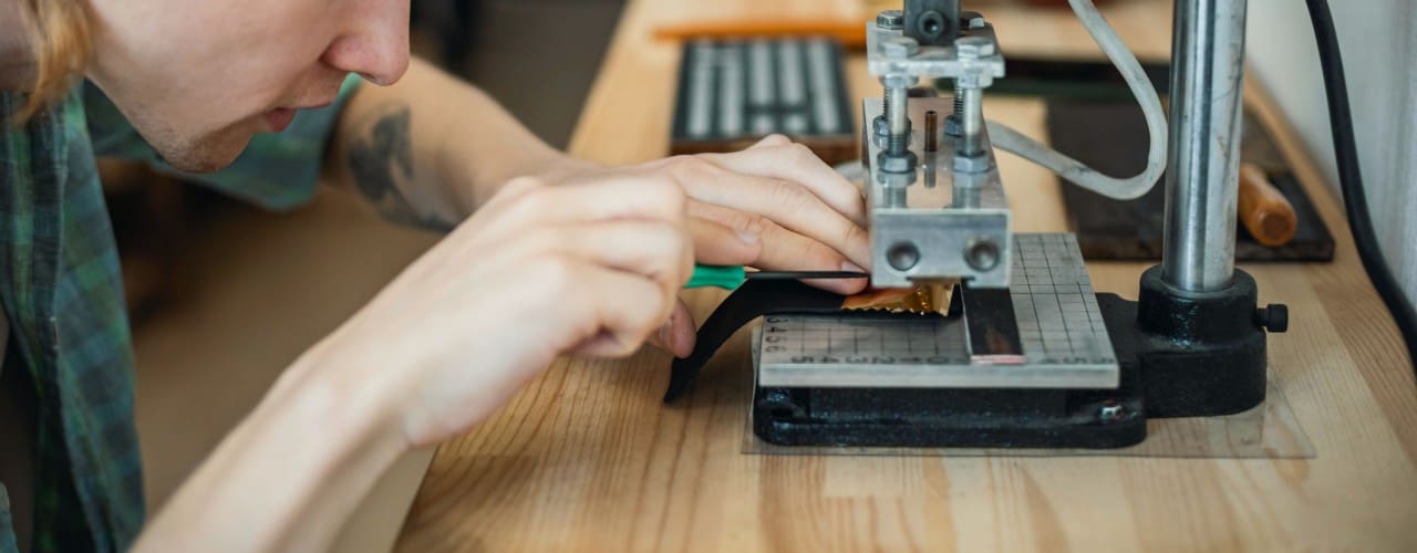 What to Look Out for When Choosing a Hot Foil Stamping Machine ...